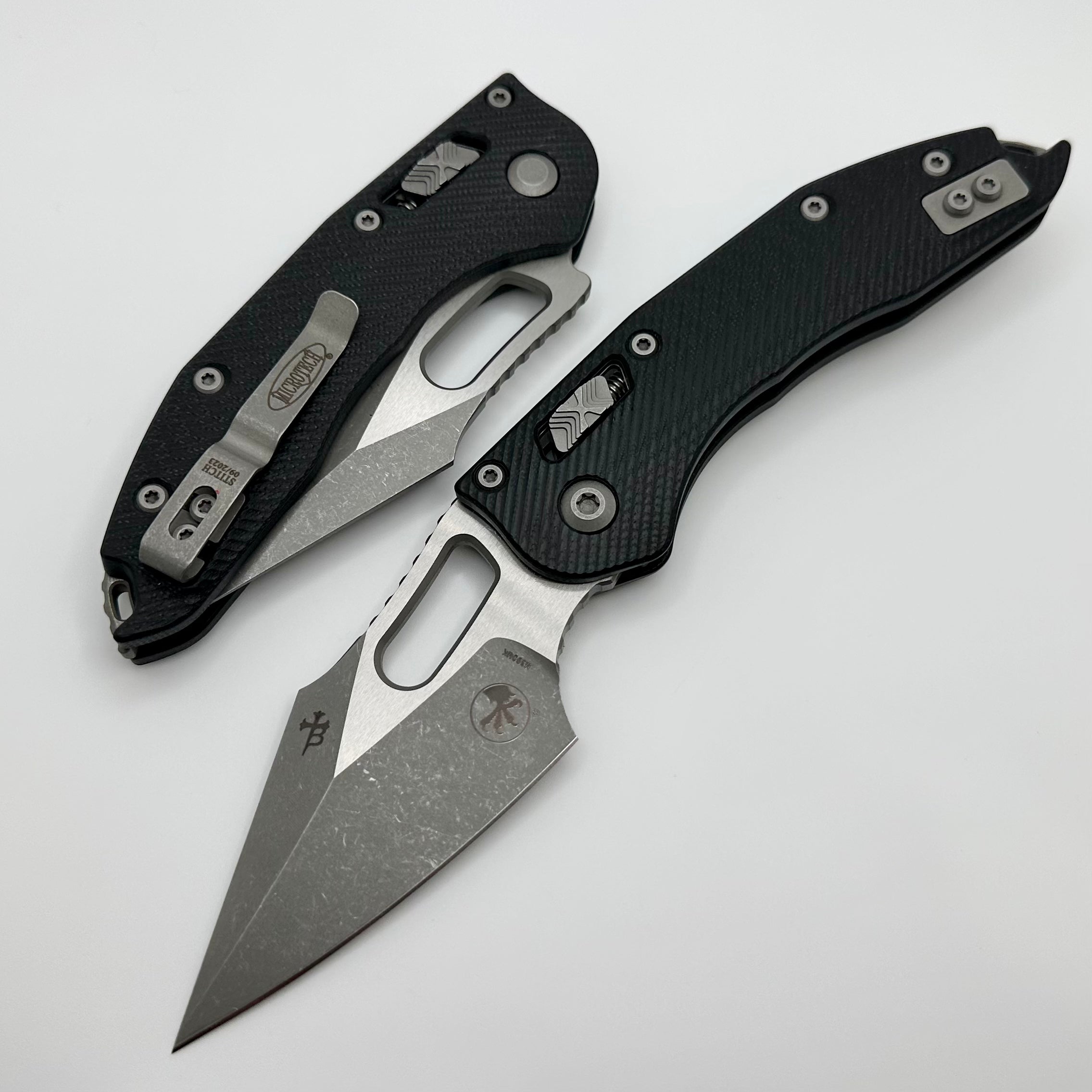 Microtech Knives Manual Stitch RAM LOK Fluted Black G-10 & Apocalyptic