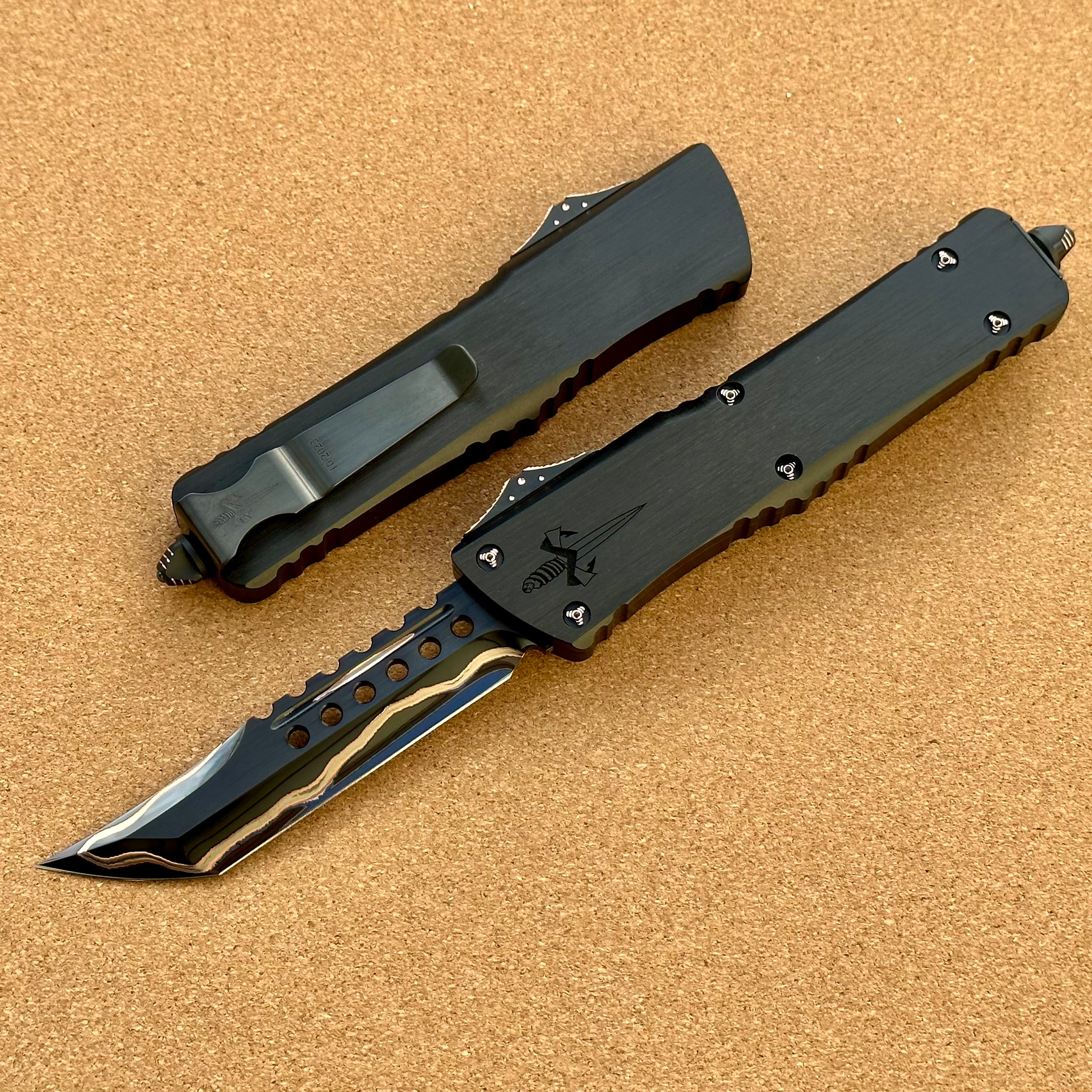 Marfione Custom Knives Combat Troodon Hellhound Hot Blued Volcanic Riv