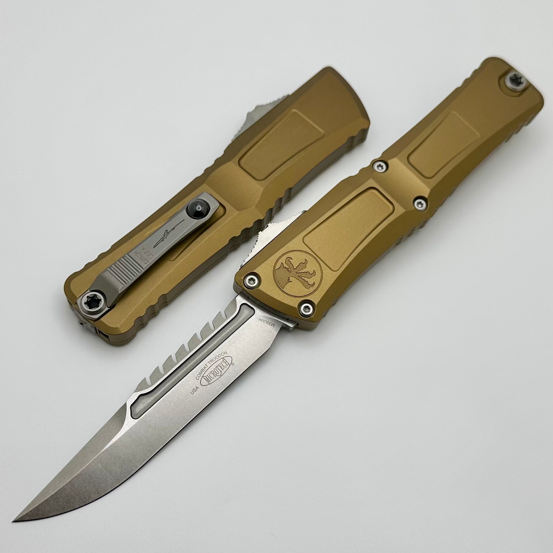 Microtech Knives Combat Troodon Gen III Interceptor w/ Tan Handle Sign