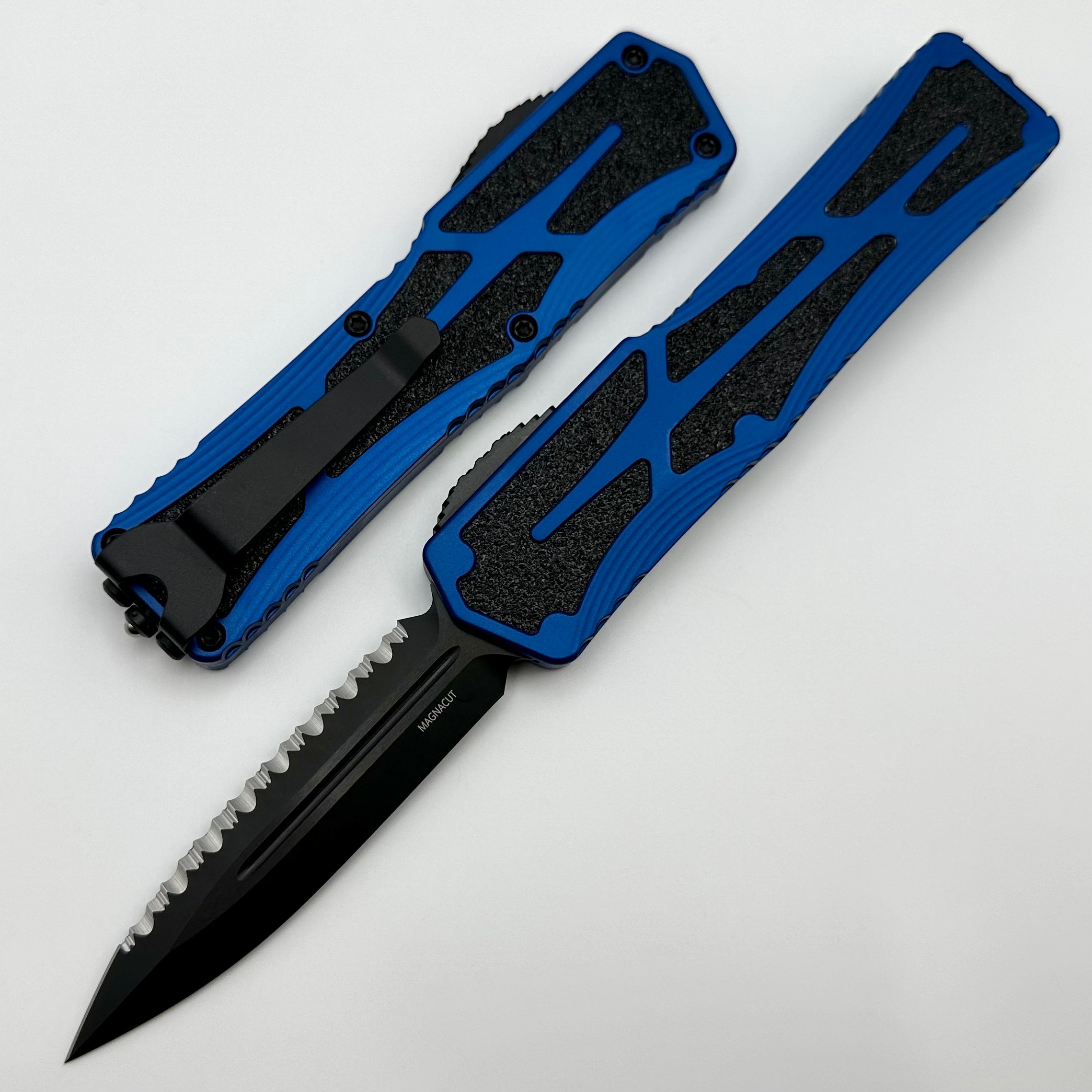 Heretic Knives Colossus DLC Double Edge Full Serrated Magnacut & Blue