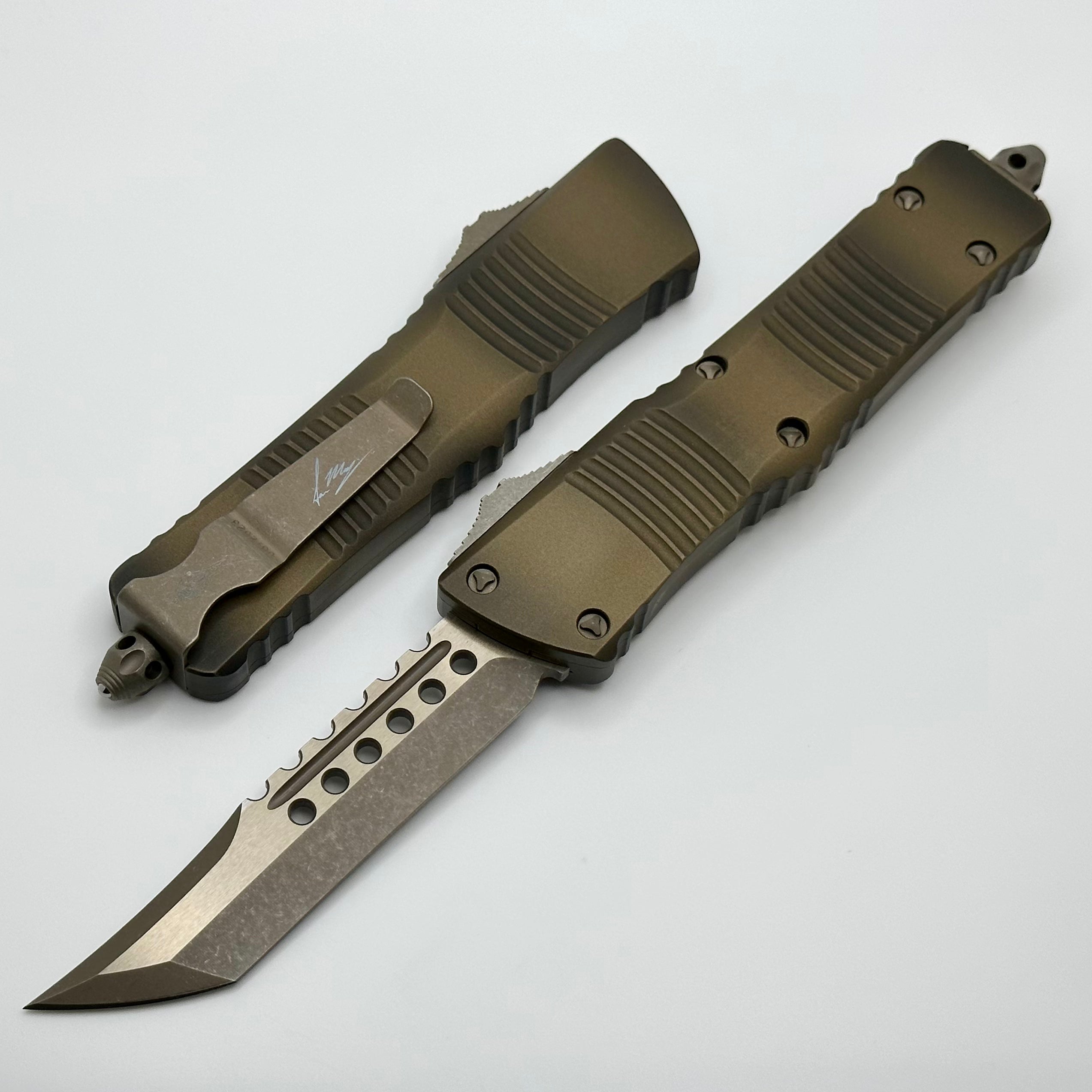 Microtech Combat Troodon Apocalyptic Bronze Hellhound Antique Bronze S