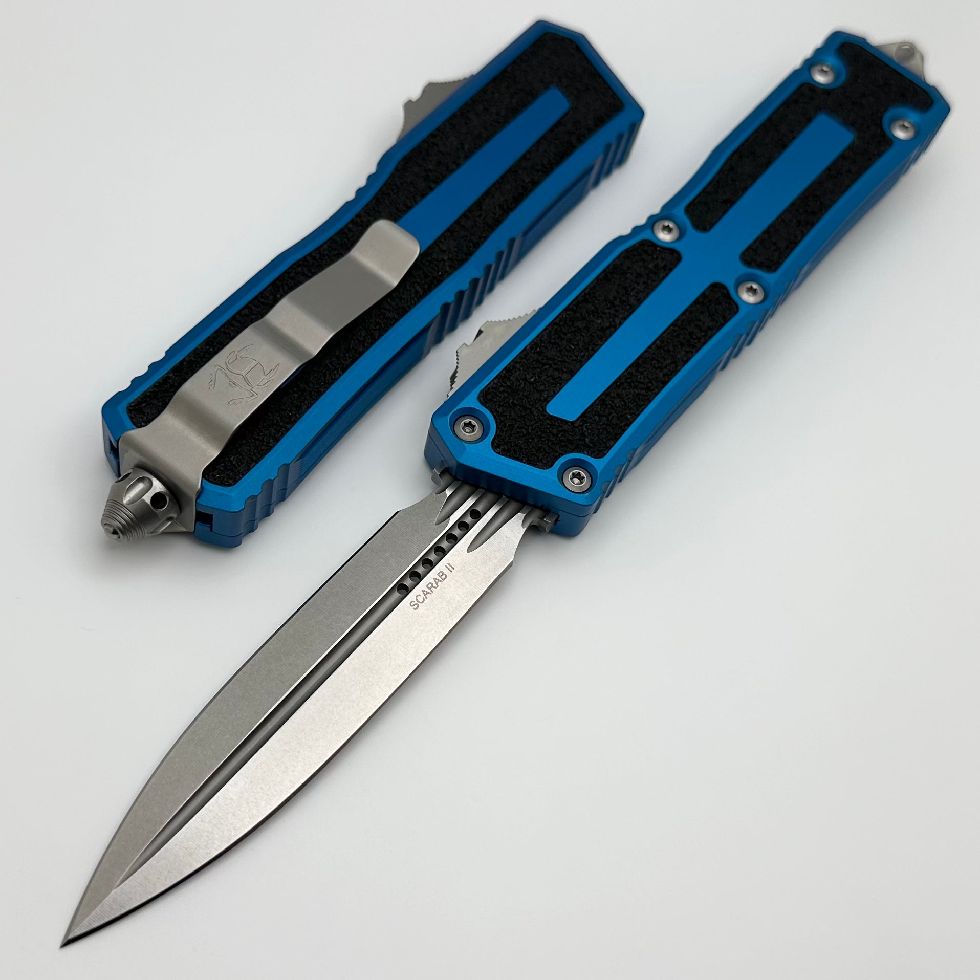 Microtech Scarab 2 Gen 3 D/E Stonewash Standard w/ Blue Handle 1280-10