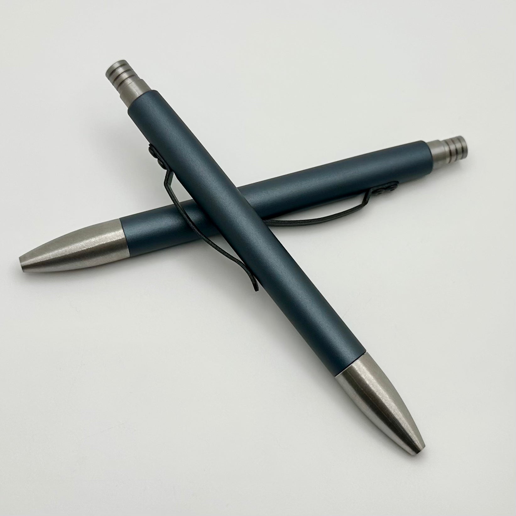 Tuff Writer Retro Click Pen w/ Sniper Gray Aluminum Barrel Initiator R