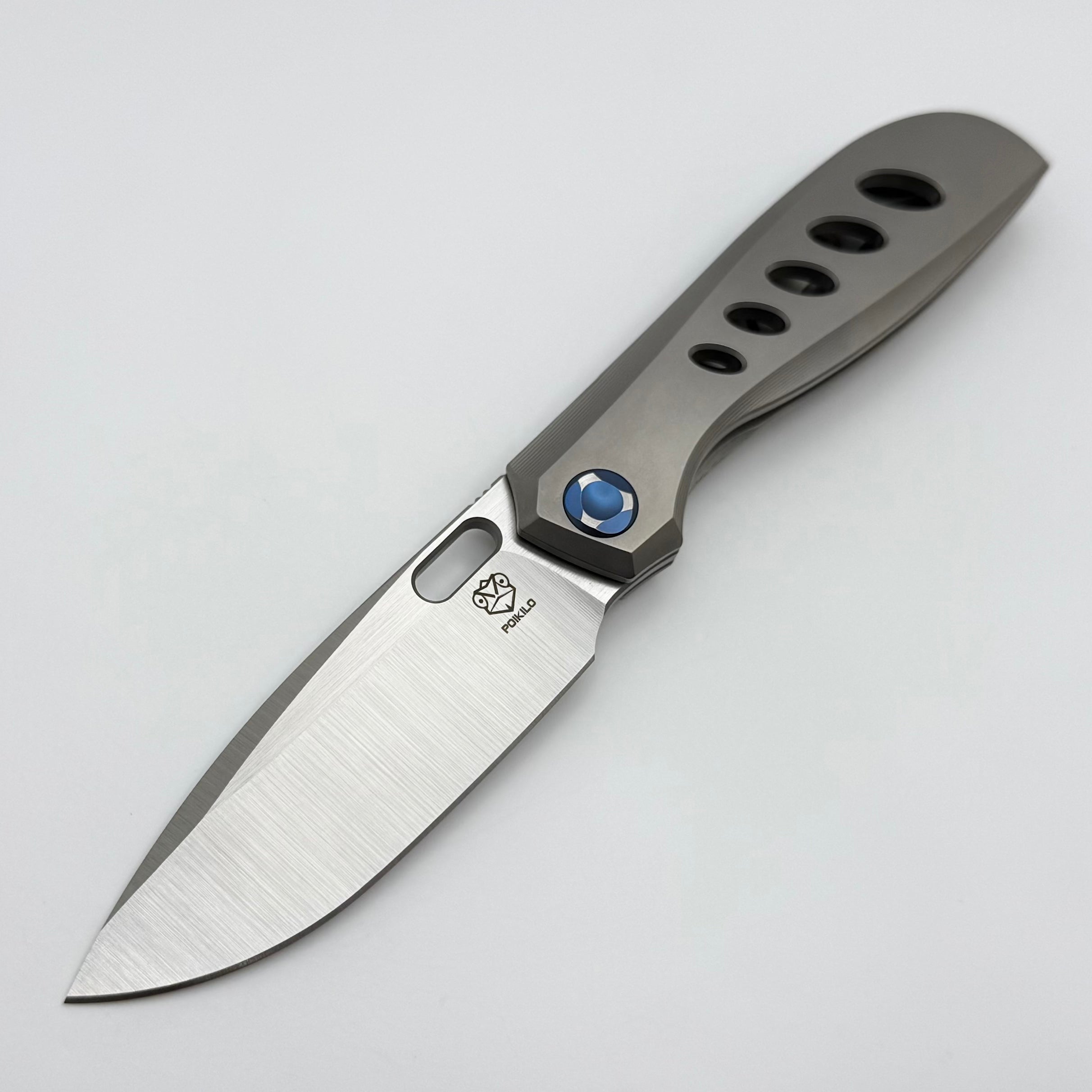 Poikilo Blade Gecko S1.1 Titanium Handles w/ Blue Ti Accents & Satin M