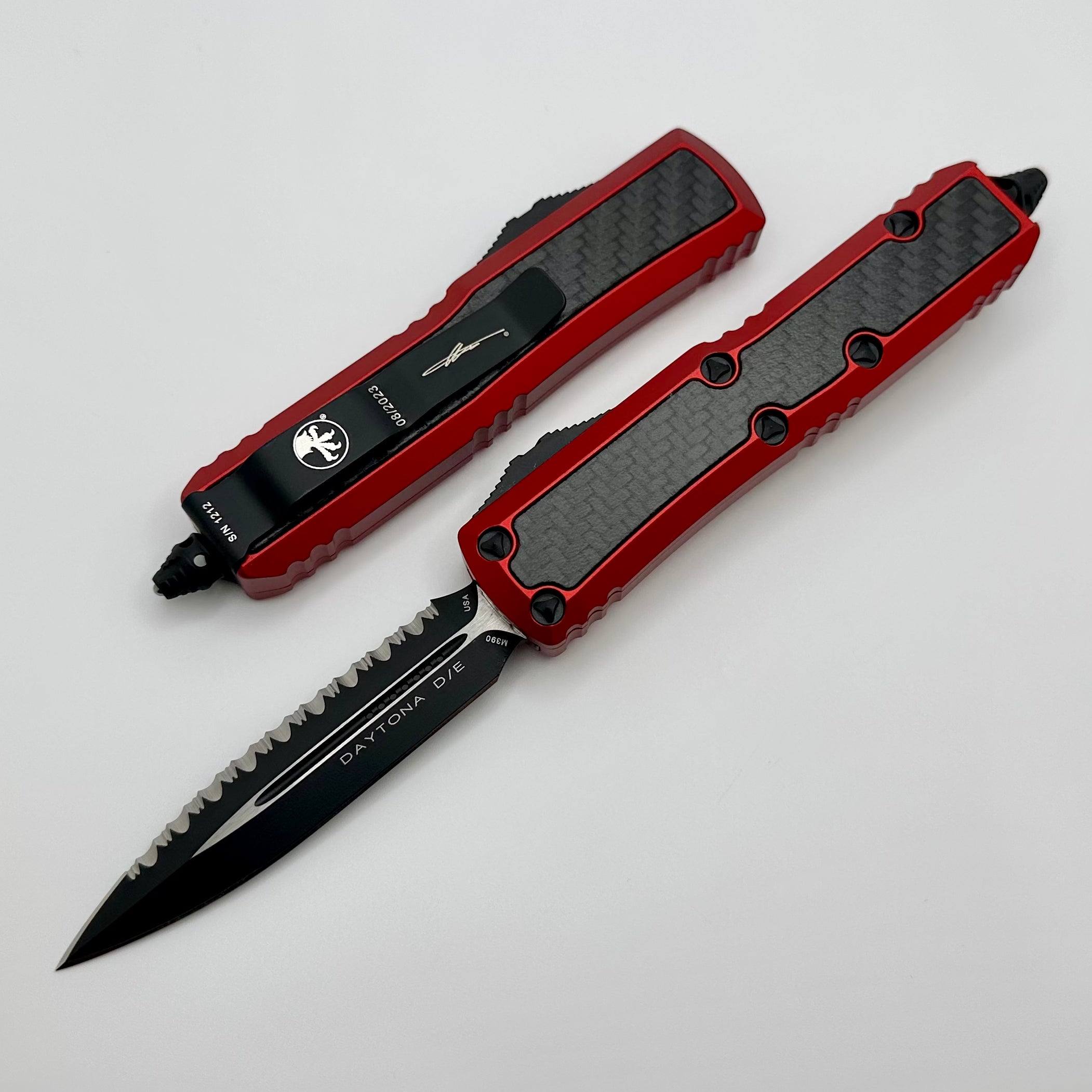 Microtech Red Daytona w/ Carbon Fiber Inlays & Black Double Edge Full