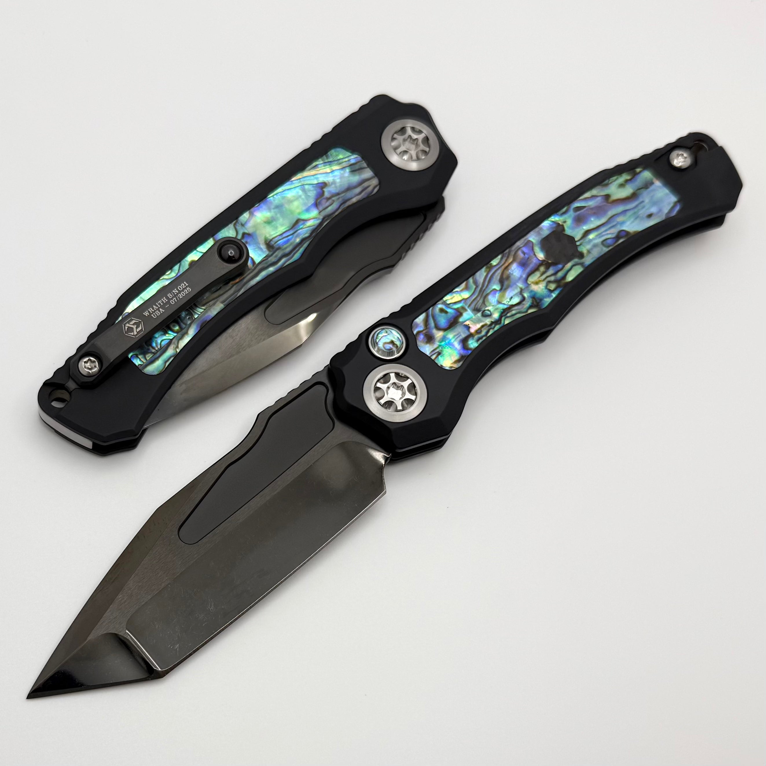 Heretic Knives Custom Wraith Auto V4 Stealth w/ Abalone/CF Inlays & Ha