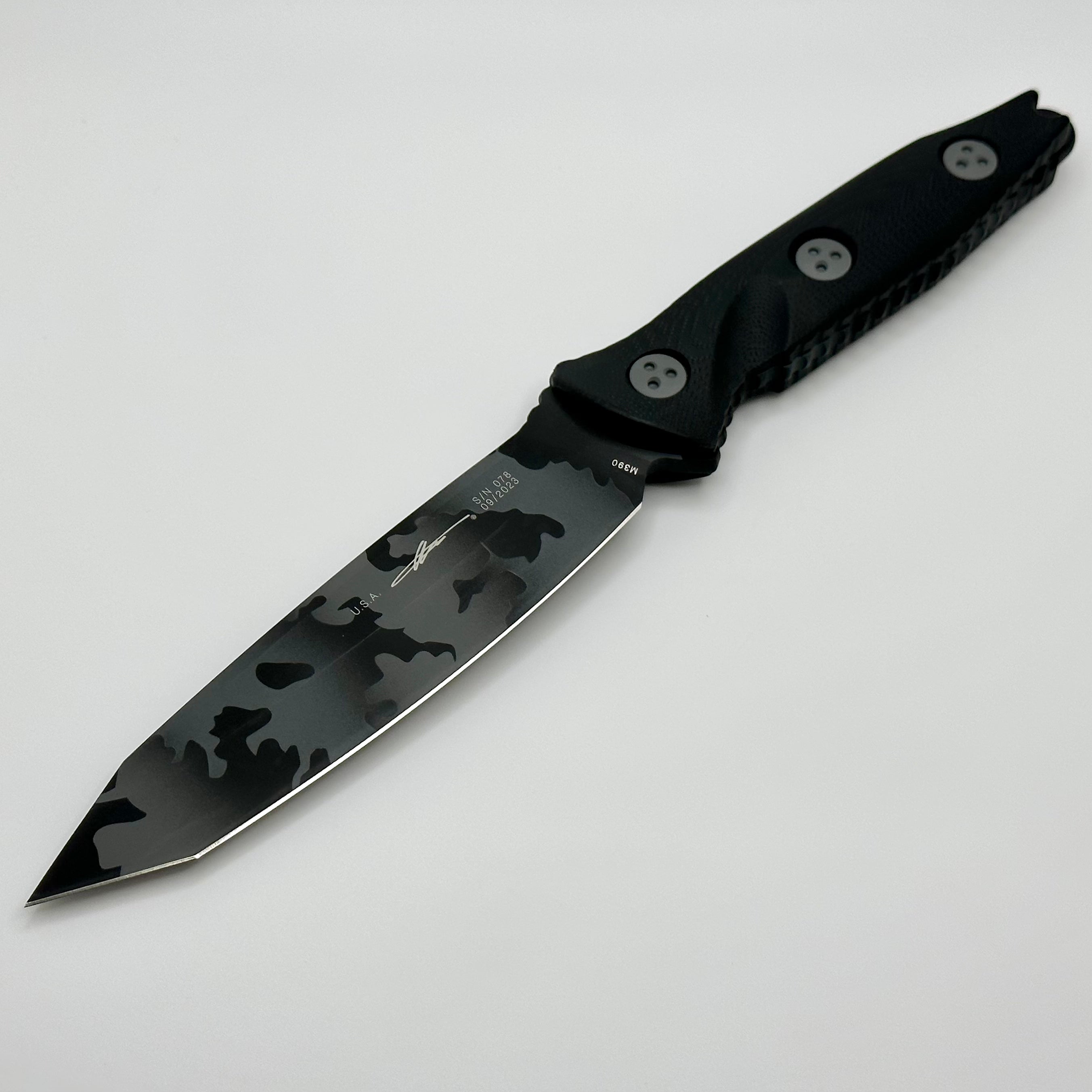 Microtech Socom Alpha Tanto Urban Camo Standard Signature Series 114-1