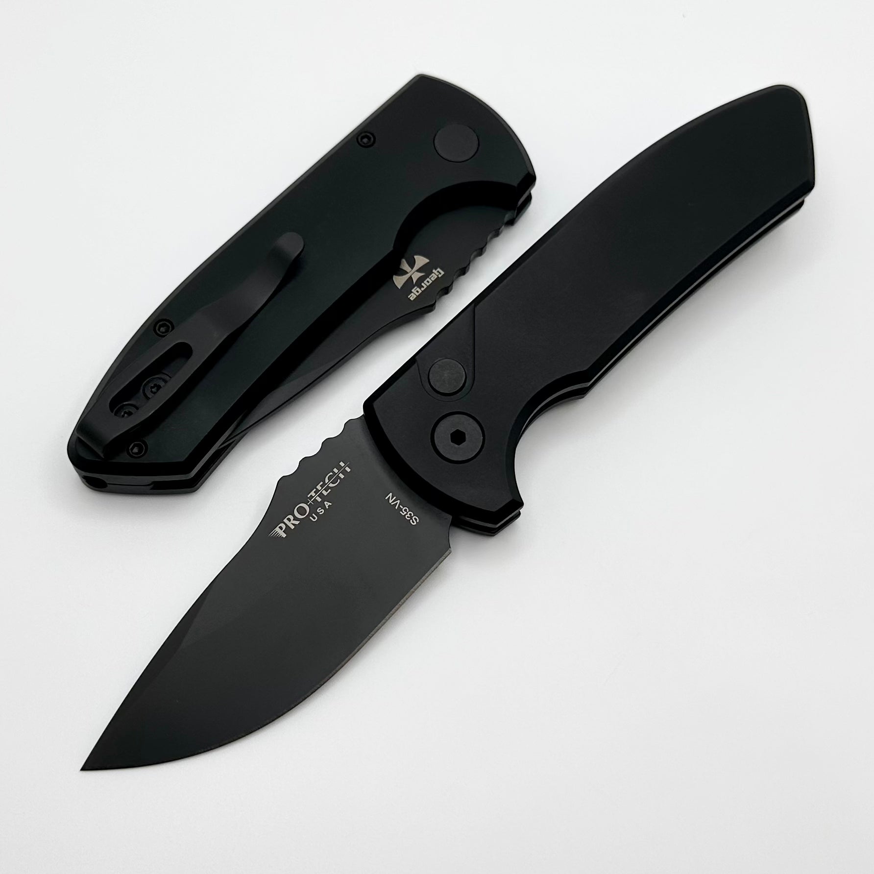 Pro-Tech SBR Short Bladed Rockeye Smooth Aluminum Black Handle & Black