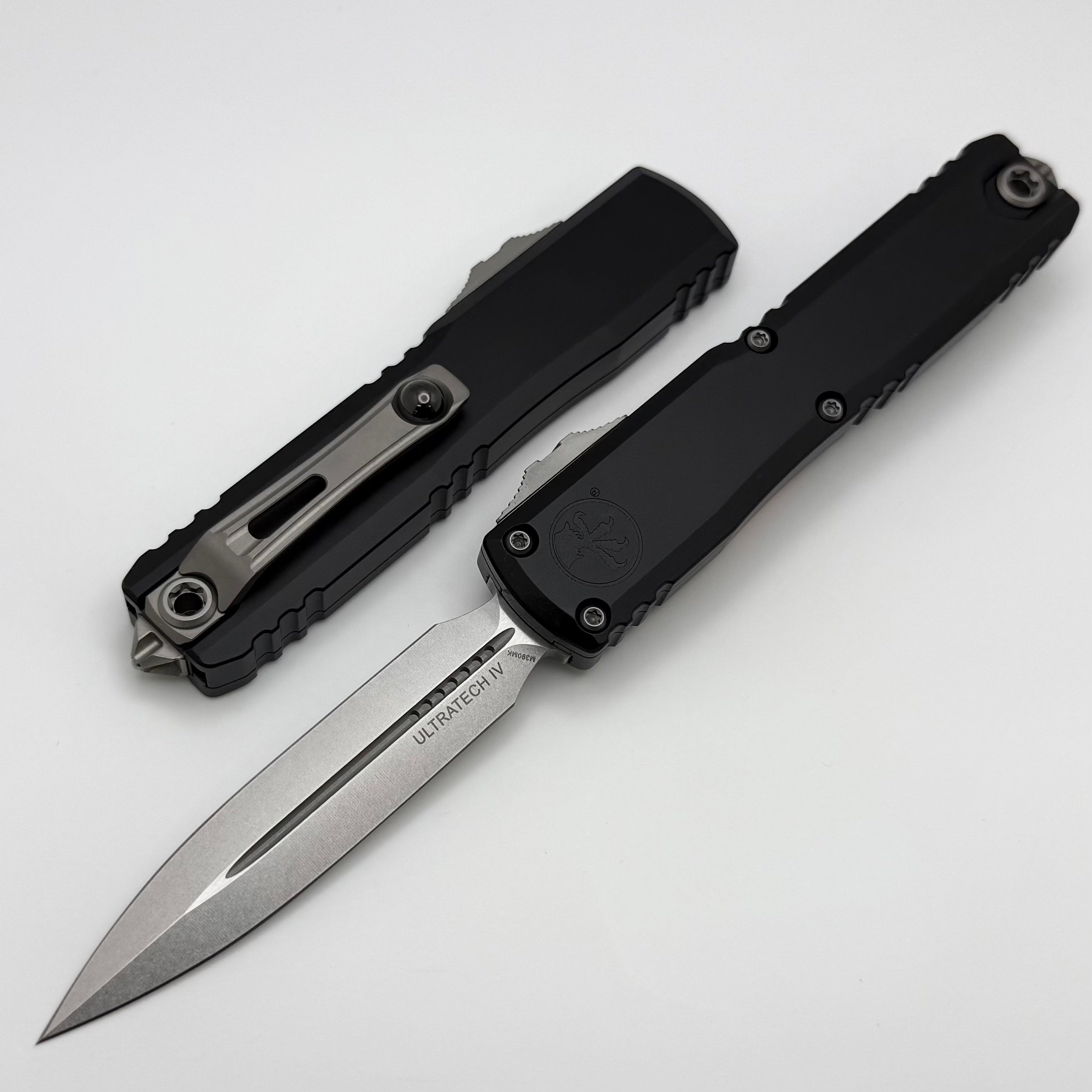 Microtech Ultratech Gen IV D/E Stonewash Standard w/ Black Handle 1122