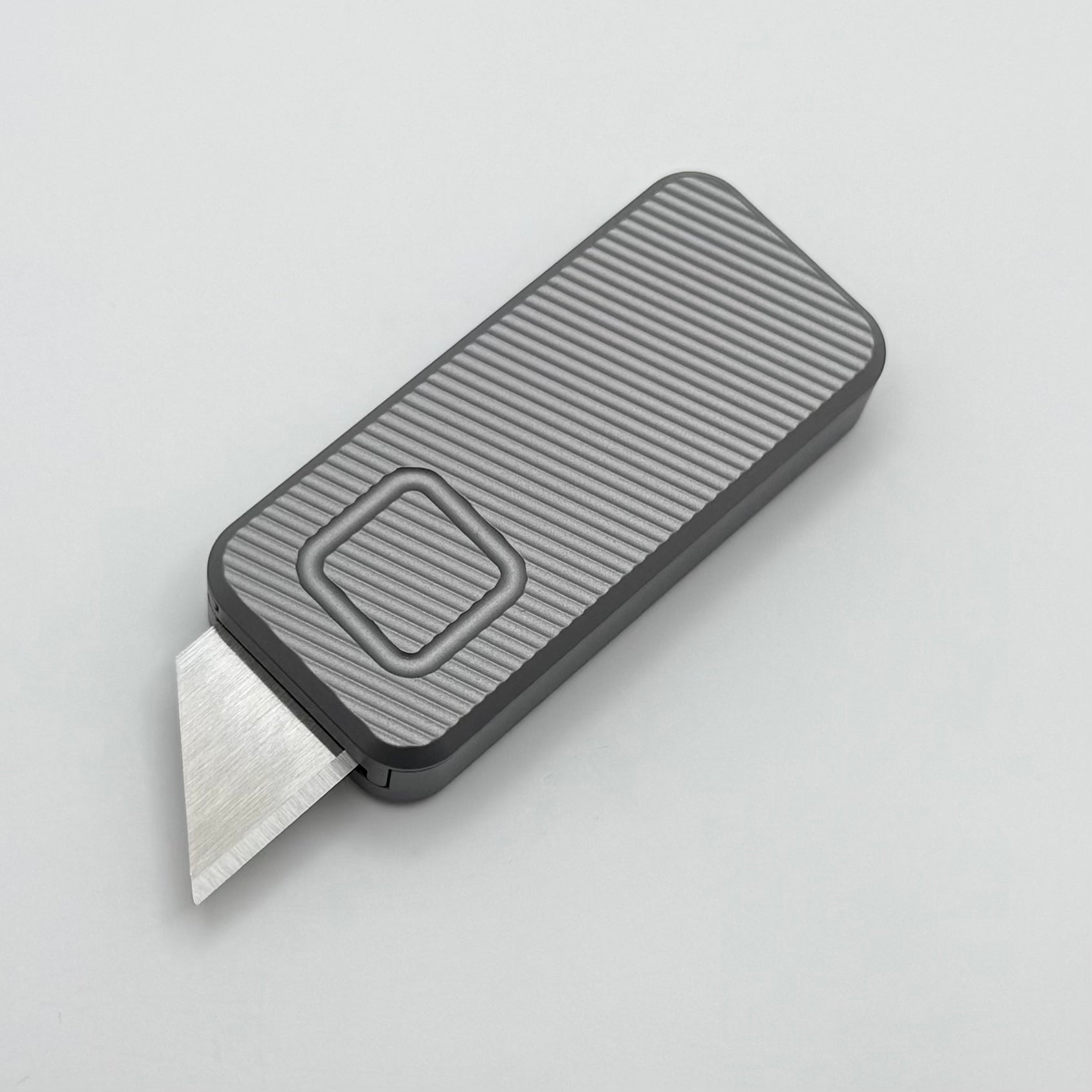 Rivery Manufacturing Zero File Pattern Aluminum Cad Lab Gun Metal Gray