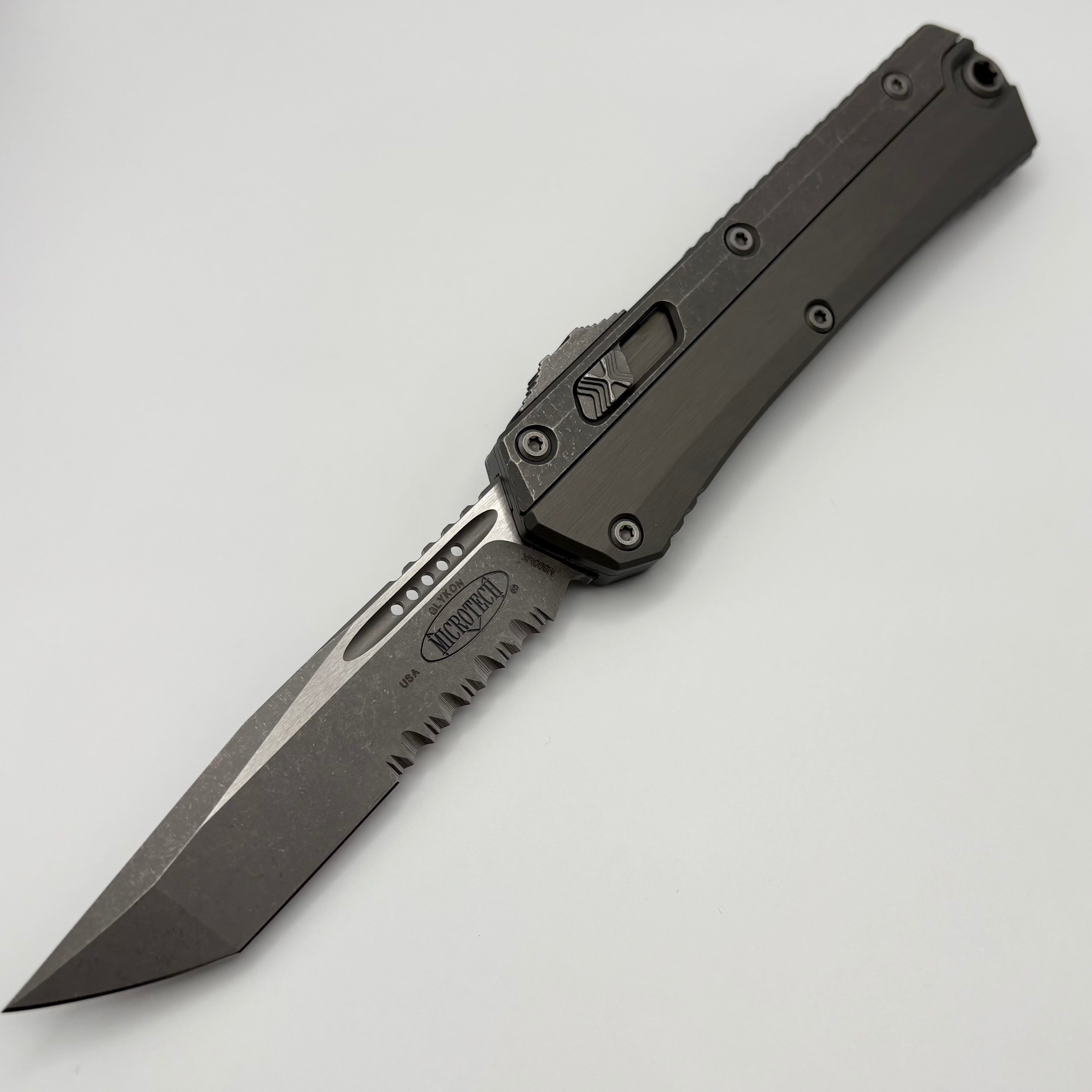 Pre-Owned Microtech Glykon Apocalyptic Natural Clear Standard Tanto Pa
