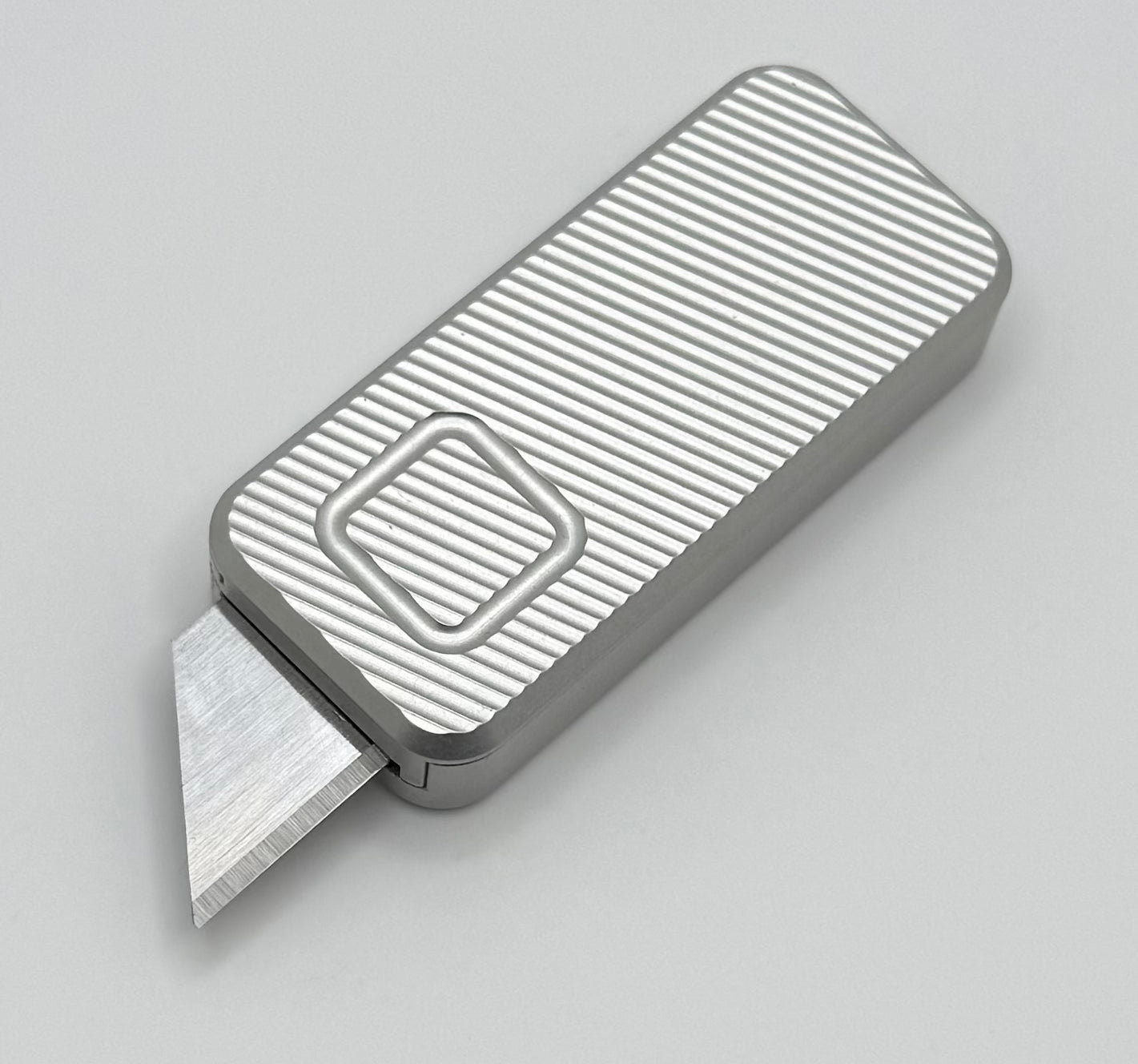 Rivery Manufacturing Zero File Pattern Gray Aluminum w/ Changeable Raz