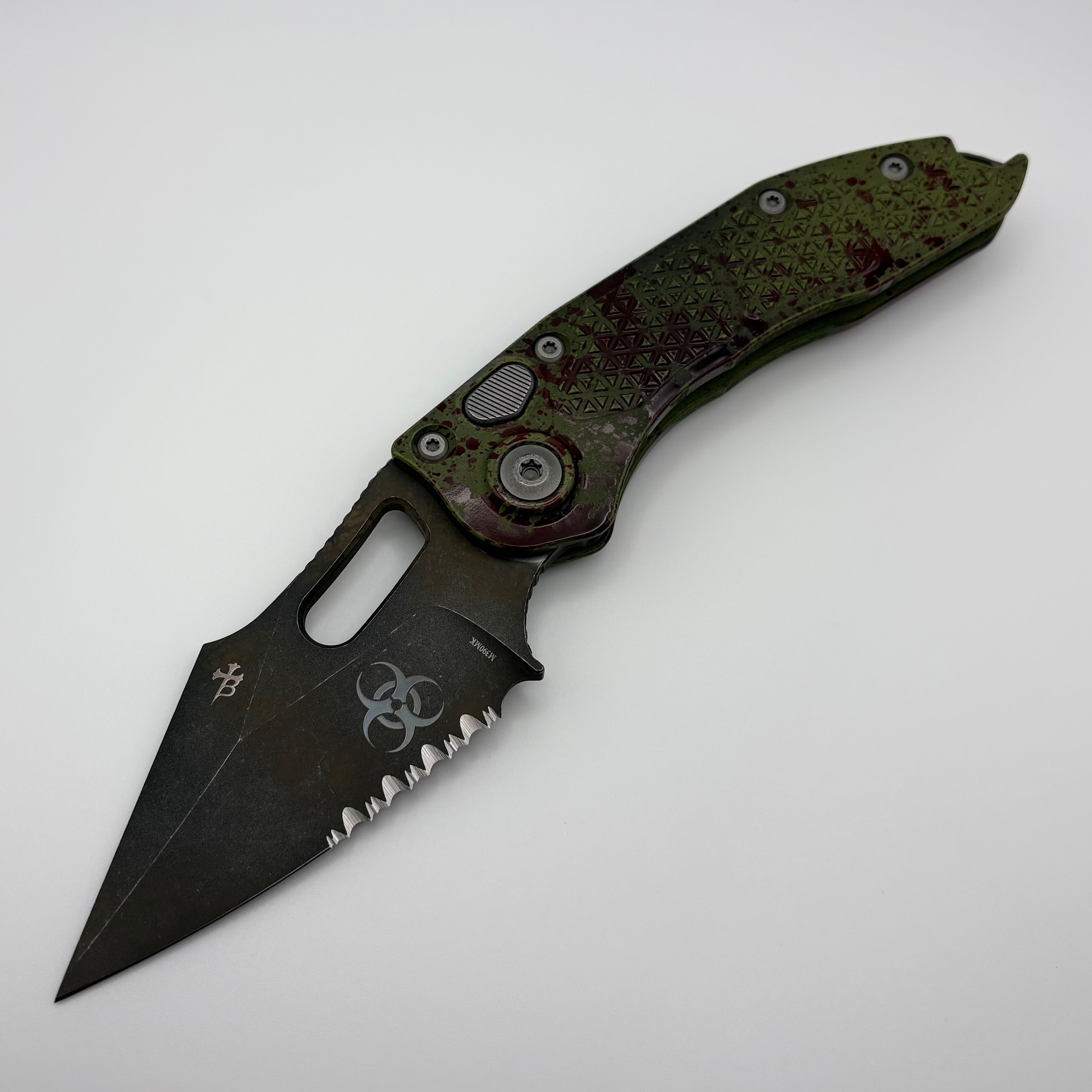 Pre-Owned Microtech Borka Stitch Auto Partial Serrated Outbreak 169-2O