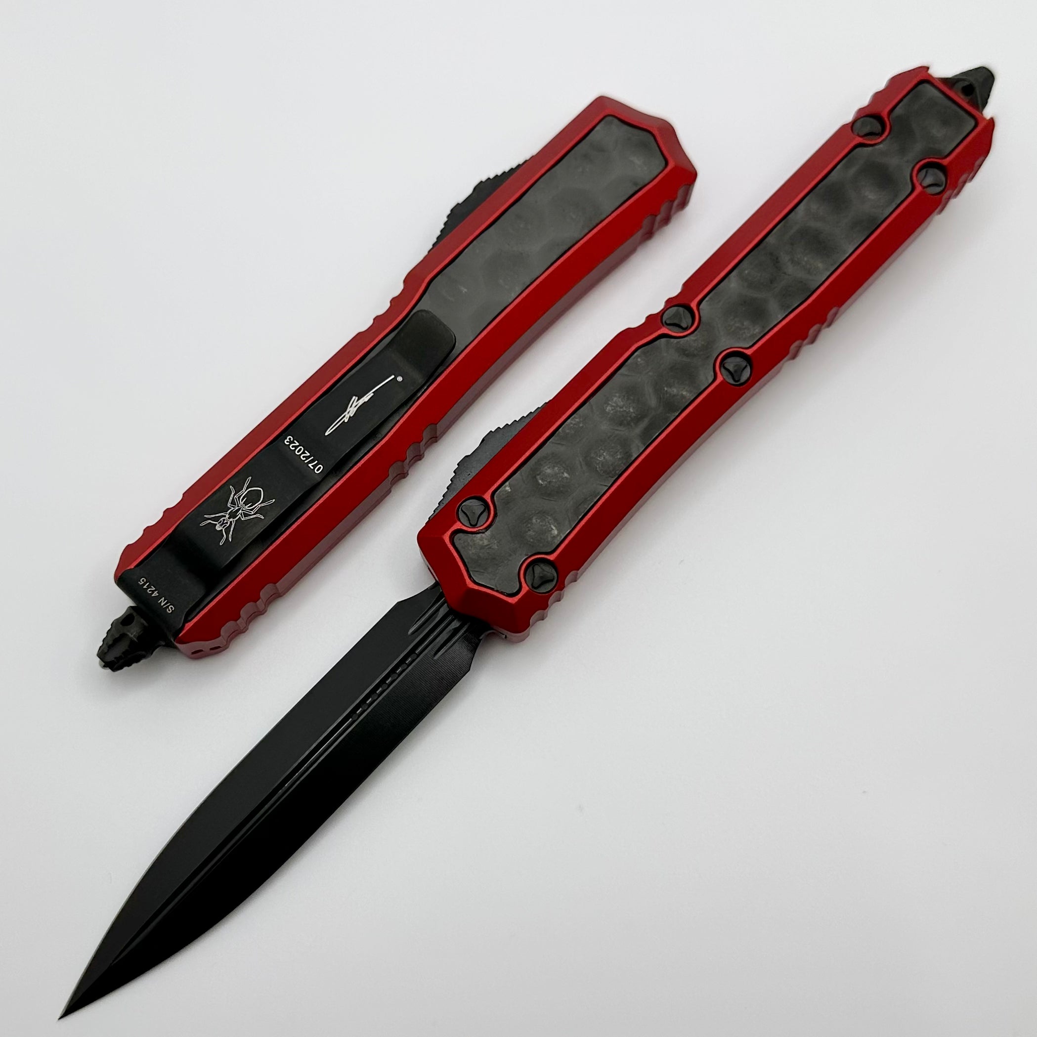 Microtech Makora Red Chassis w/ DLC Bubble Inlays/Hardware & DLC Doubl