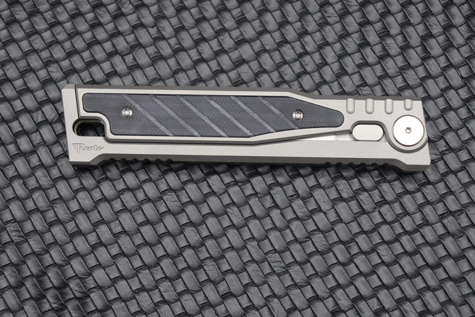 Reate EXO Exoskeleton Design Black G-10 & Tanto