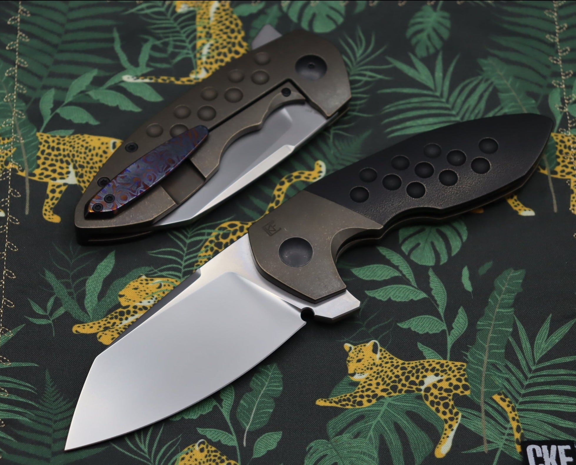 Custom Knife Factory Capitalist