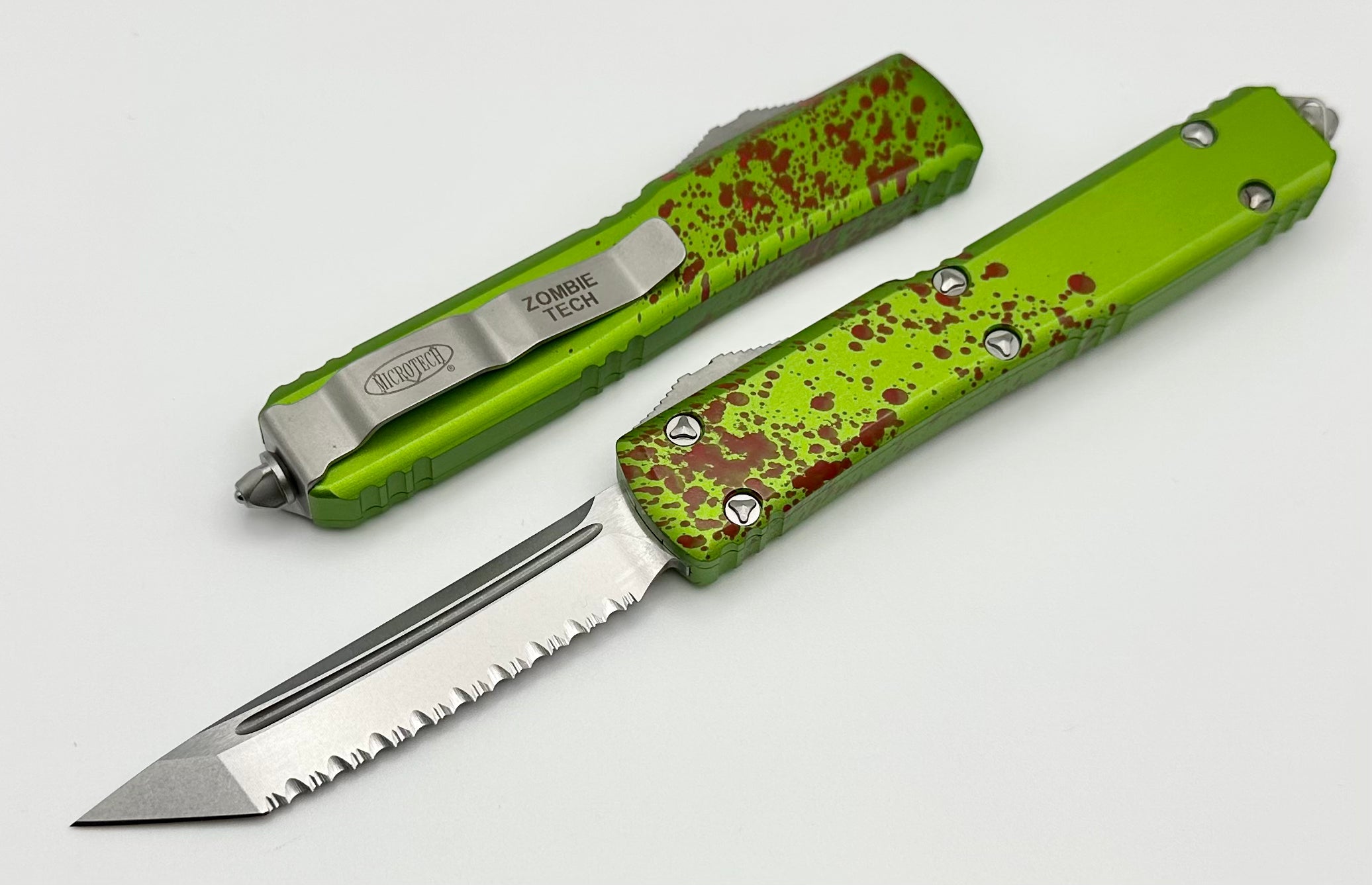 Microtech Ultratech Zombie Tech w/ Tanto Stonewash Full Serrated 123-1