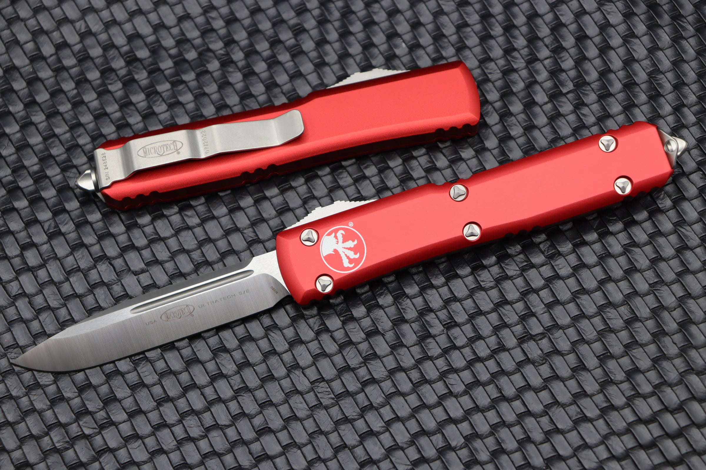 Microtech Ultratech Red & Single Edge Satin Standard 121-4RD