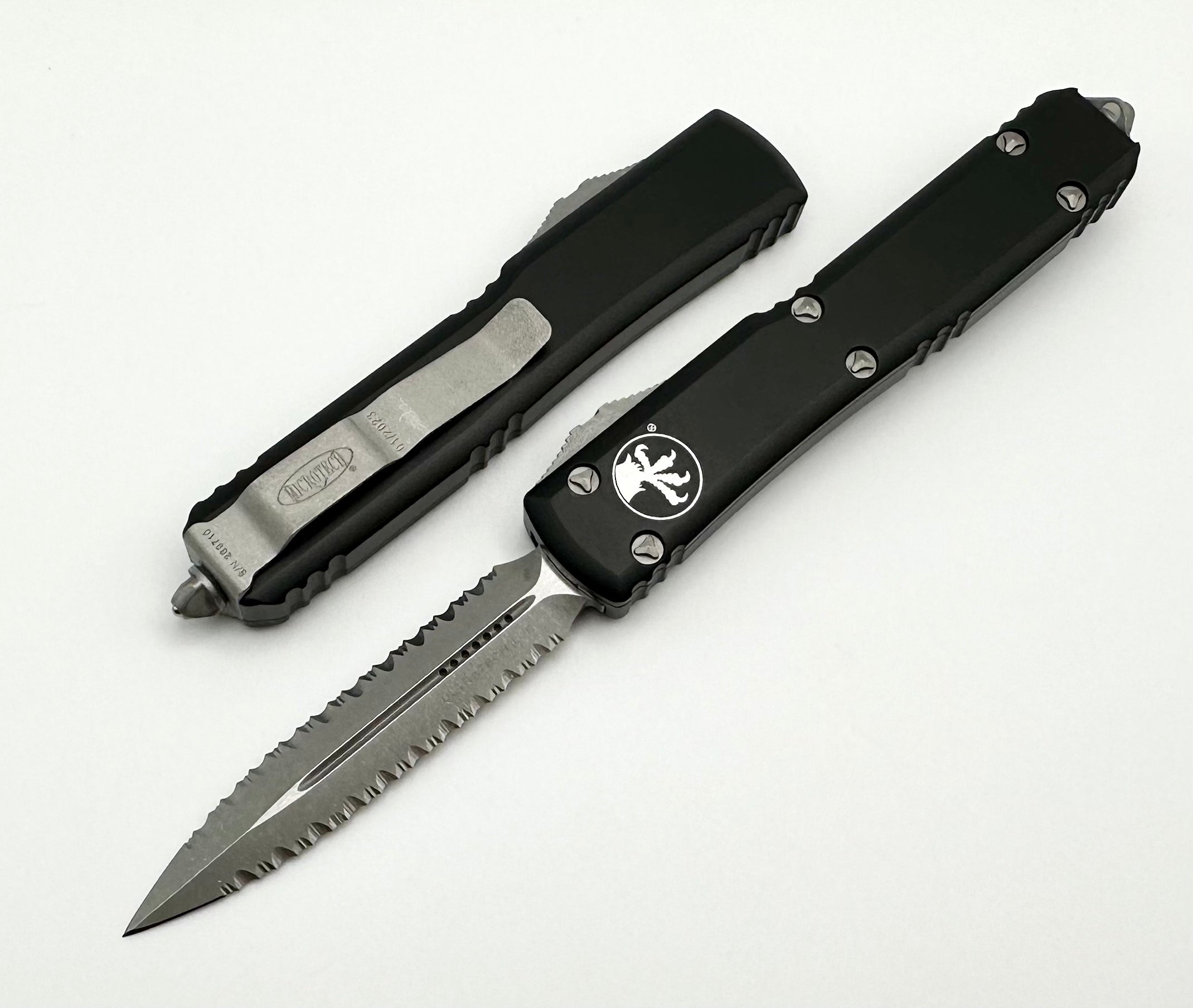 Microtech Ultratech Double Edge Double Full Serrated Apocalyptic & Bla