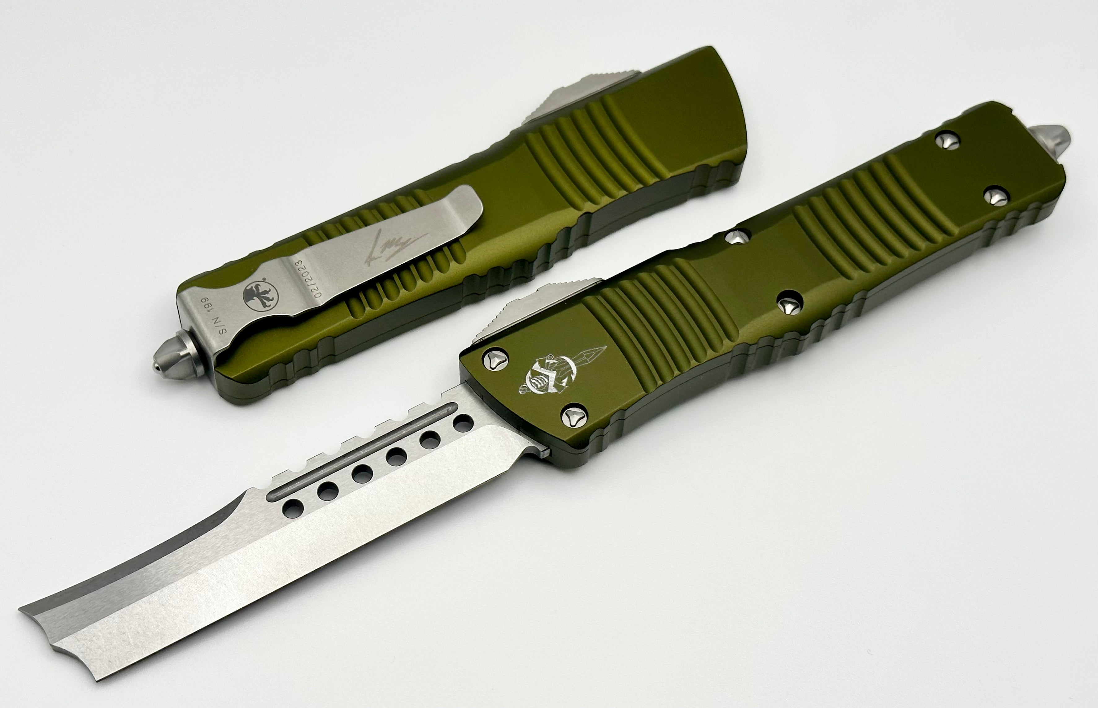 Microtech Combat Troodon Hellhound Straight Razor Stonewash Standard